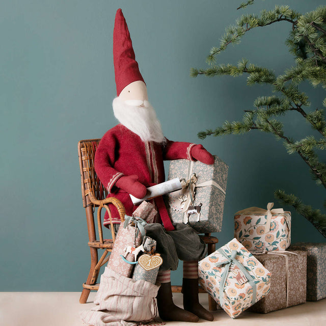 Maileg Wrapping Paper, Blossom, Red, 11 yards – My Sweet Muffin