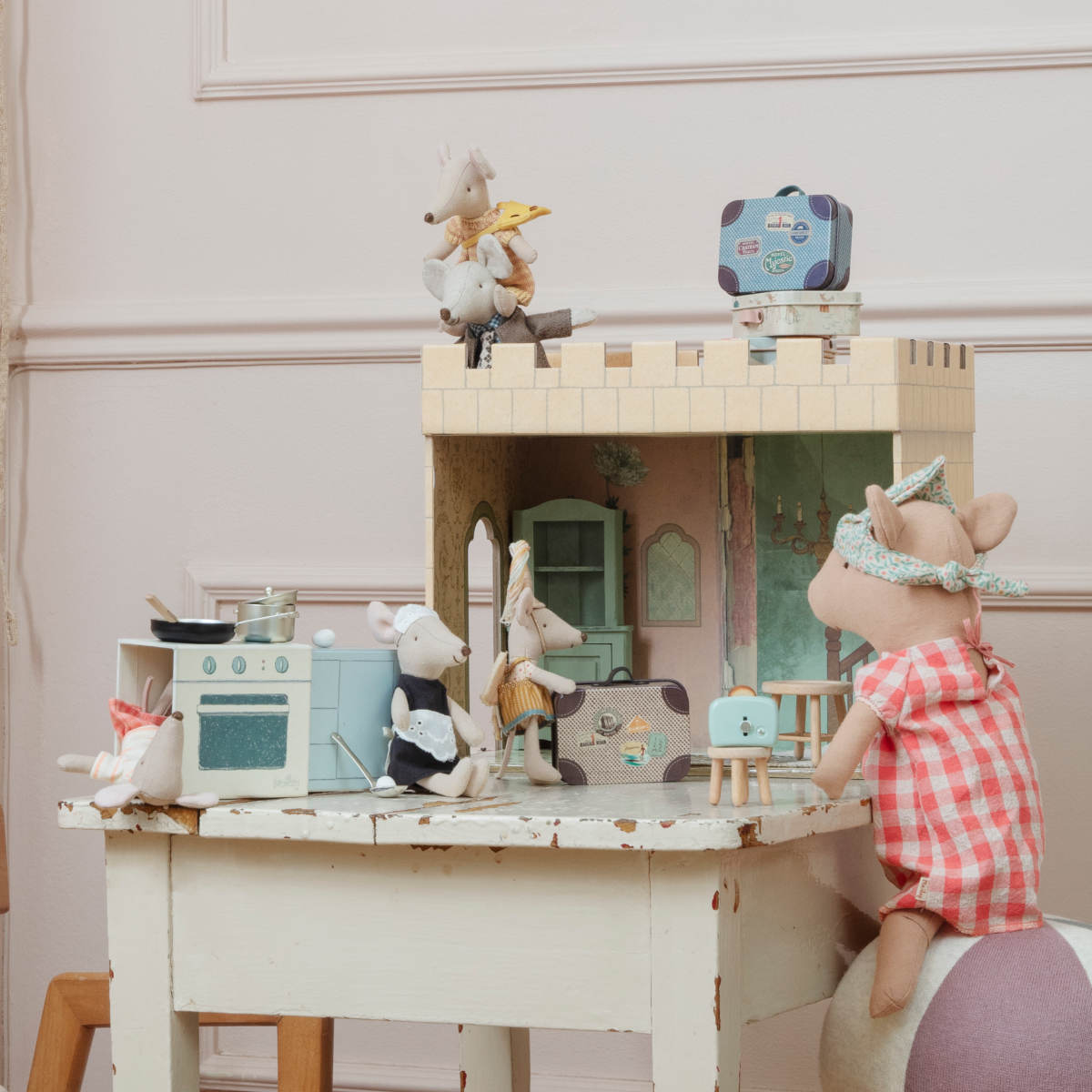 Maileg Mouse Size Button Table and Stool Set (ships in June) – My Sweet ...